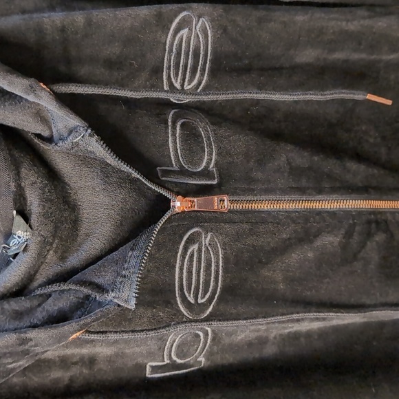 bebe | Tops | Bebe Velour Zip Hoodie 3x Nwt | Poshmark